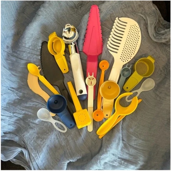 Kitchen | Vintage Tupperware 18 Piece Kitchen Utensils Gadgets | Poshmark